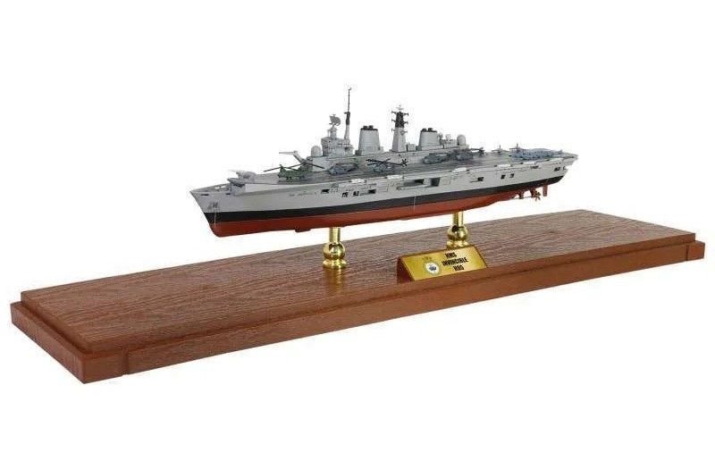 HMS Invincible R05 Falklands War 1982 - Scale:1/700 – Navy Wings Flight ...